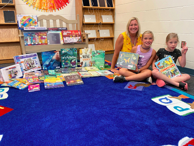 Wahoo Public Schools - Wahoo Elementary Library receives generous ...